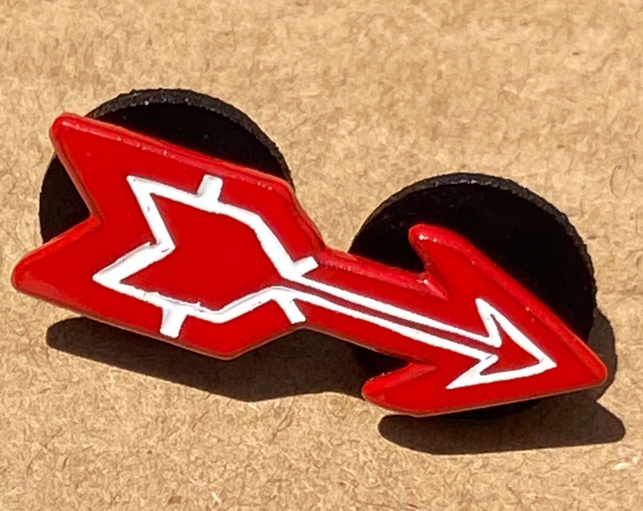 ML Arrow Pin – Meridian Line